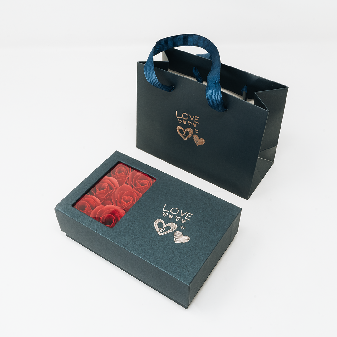 Premium Rose Gift Box – Remembered Luxuries™
